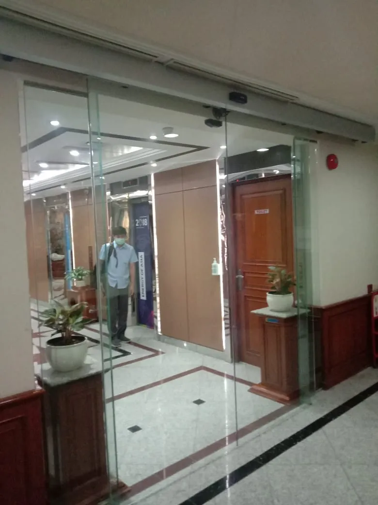 Pintu Otomatis Di Gedung PLN Gambir Jakarta | News | Delta Solusi
